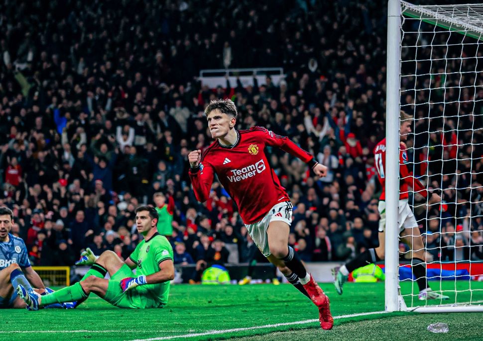 Emocionante victoria del Manchester United gracias al doblete de Alejandro Garnacho ante Aston ...