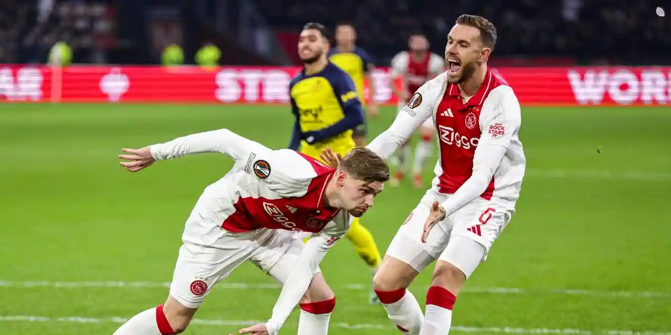 Ajax perdió de local con USG de Francia pero un gol salvador - Tribunero.com